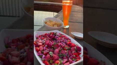 Tropical Flight™ (Dragon Fruit Variety Pack) — Melissas Produce